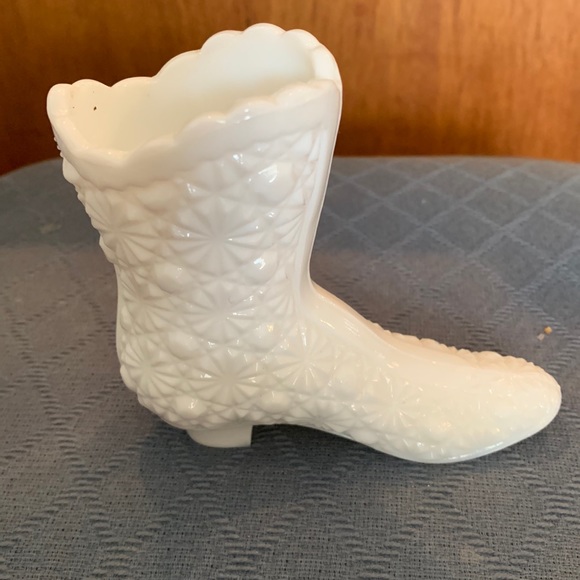 Fenton | Accents | Fenton Milk Glass Boot | Poshmark